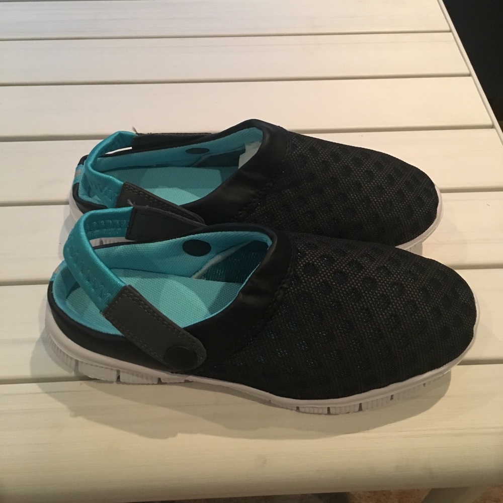 Pool/ Beach/ Garden Mesh Clog Indoor/ Outdoor - Gem